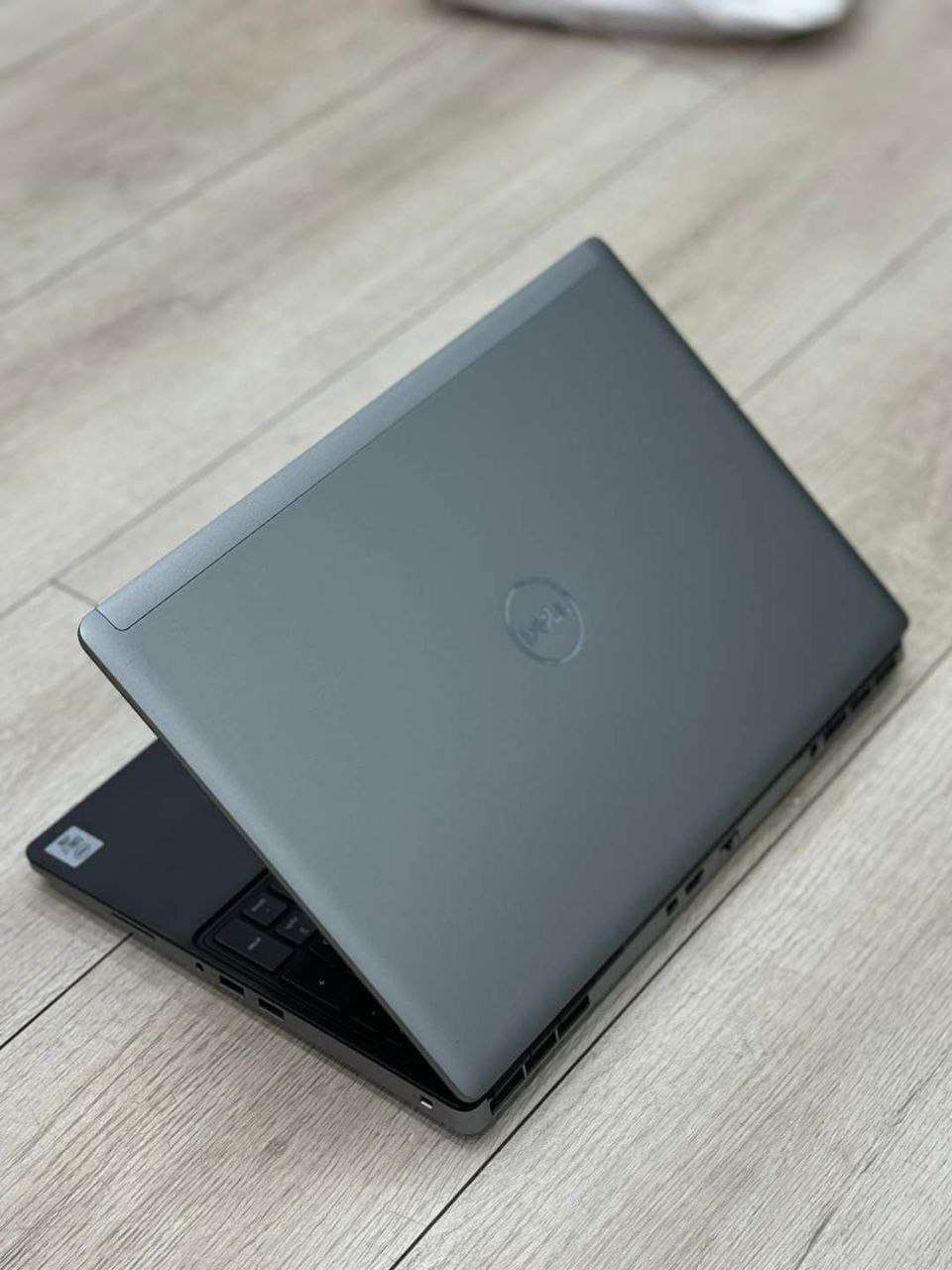 Dell precision 7550 | سيزما
