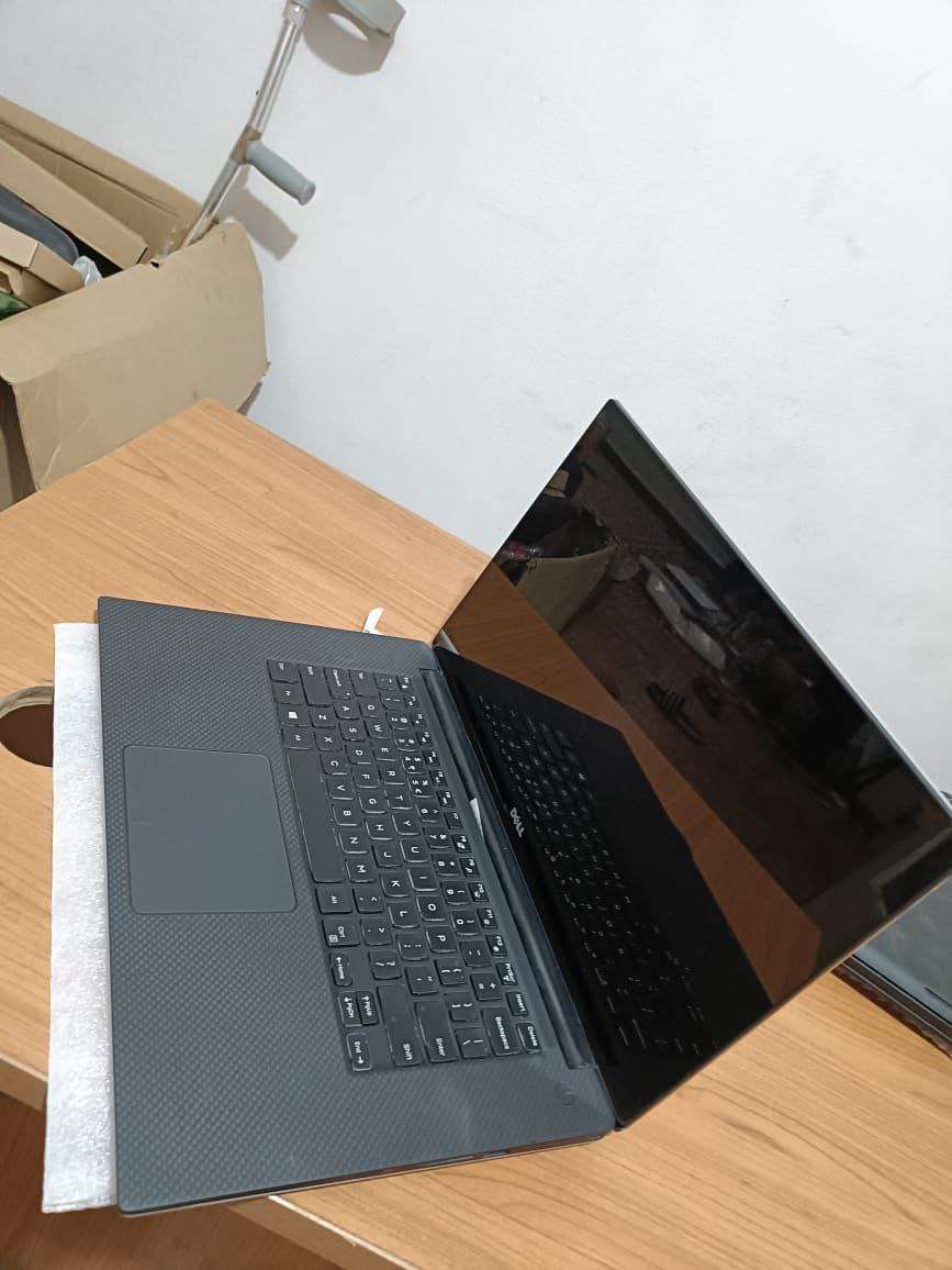 DELL Precision 5520 4k Touch screen | سيزما
